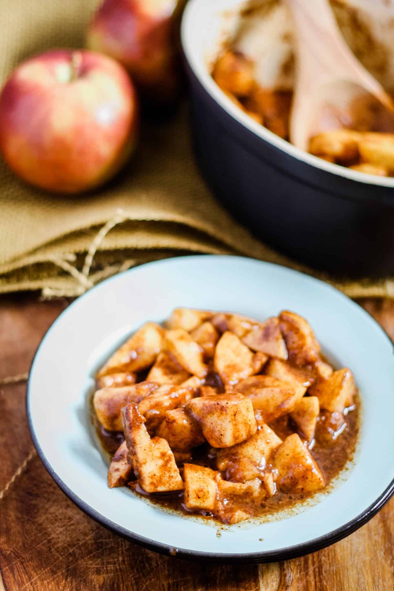 Easy Baked Apples Slices » The Thirsty Feast by honey and birch Easy Baked Apples Slices » The Thirsty Feast by honey and birch